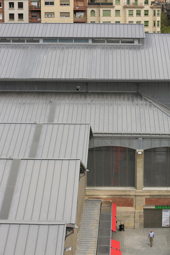 Mercado de El Ninot, Barcelona (España) | VMZINC ES