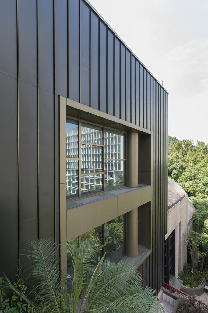 Chong Yuet Ming Cultural Centre in Hong Kong (China) | VMZINC Australia