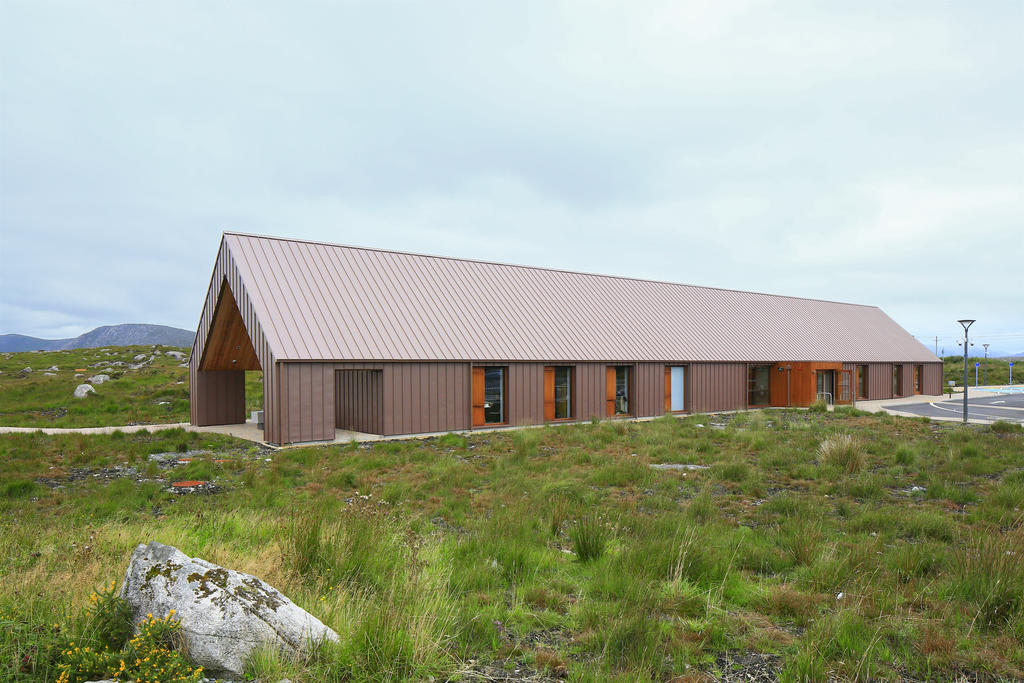 Ionad Cultúrtha an Phiarsaigh or Pearse Cottage Visitor Centre (Ireland ...