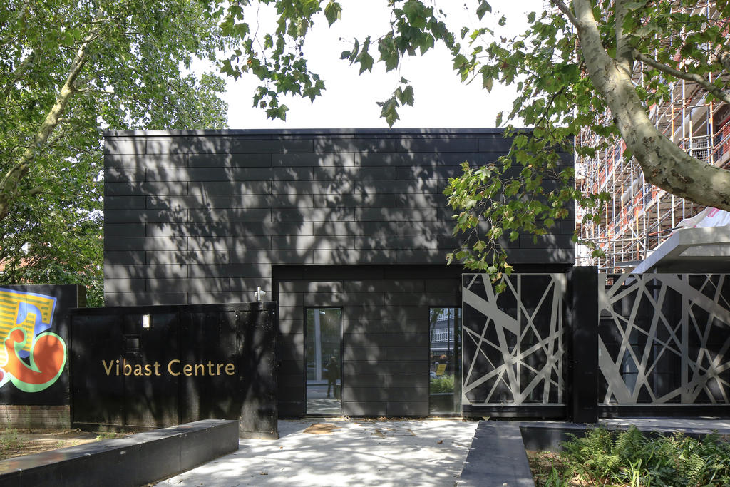 Redbricks Community, London (UK) | VMZINC Australia