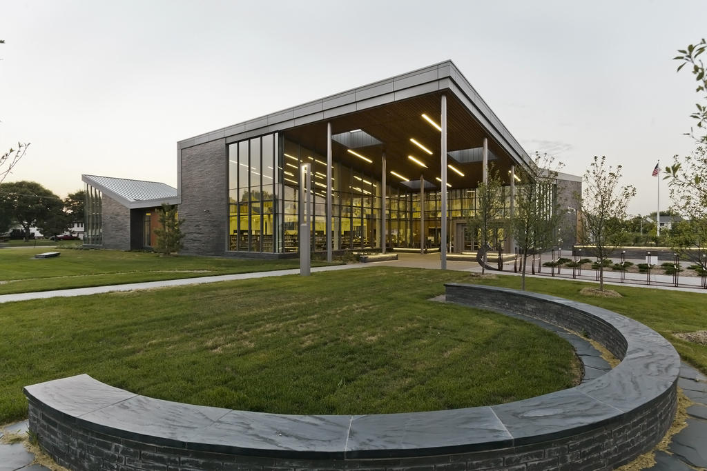 Hennepin County Library, Brooklyn Park Minnesota (USA) | VMZINC World